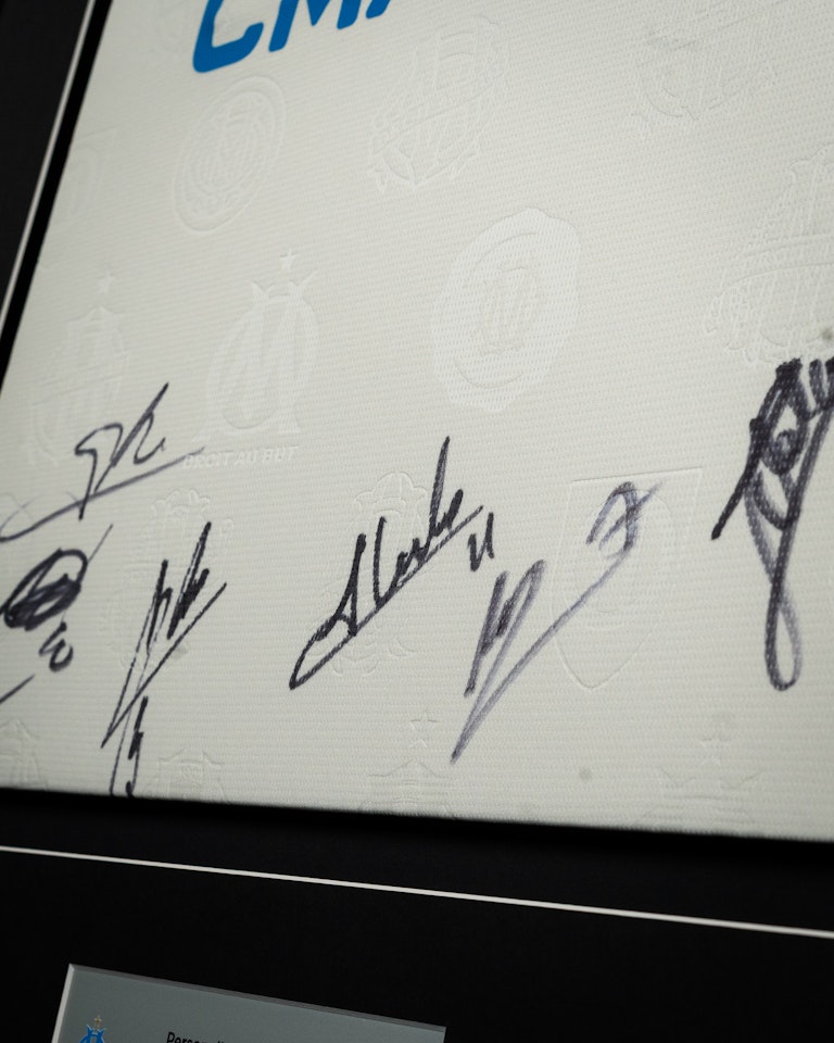 Framed Squad Signed Shirt | Olympique de Marseille | MatchWornShirt