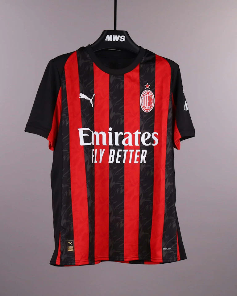 Christian Pulisic Signed Shirt | MatchWornShirt